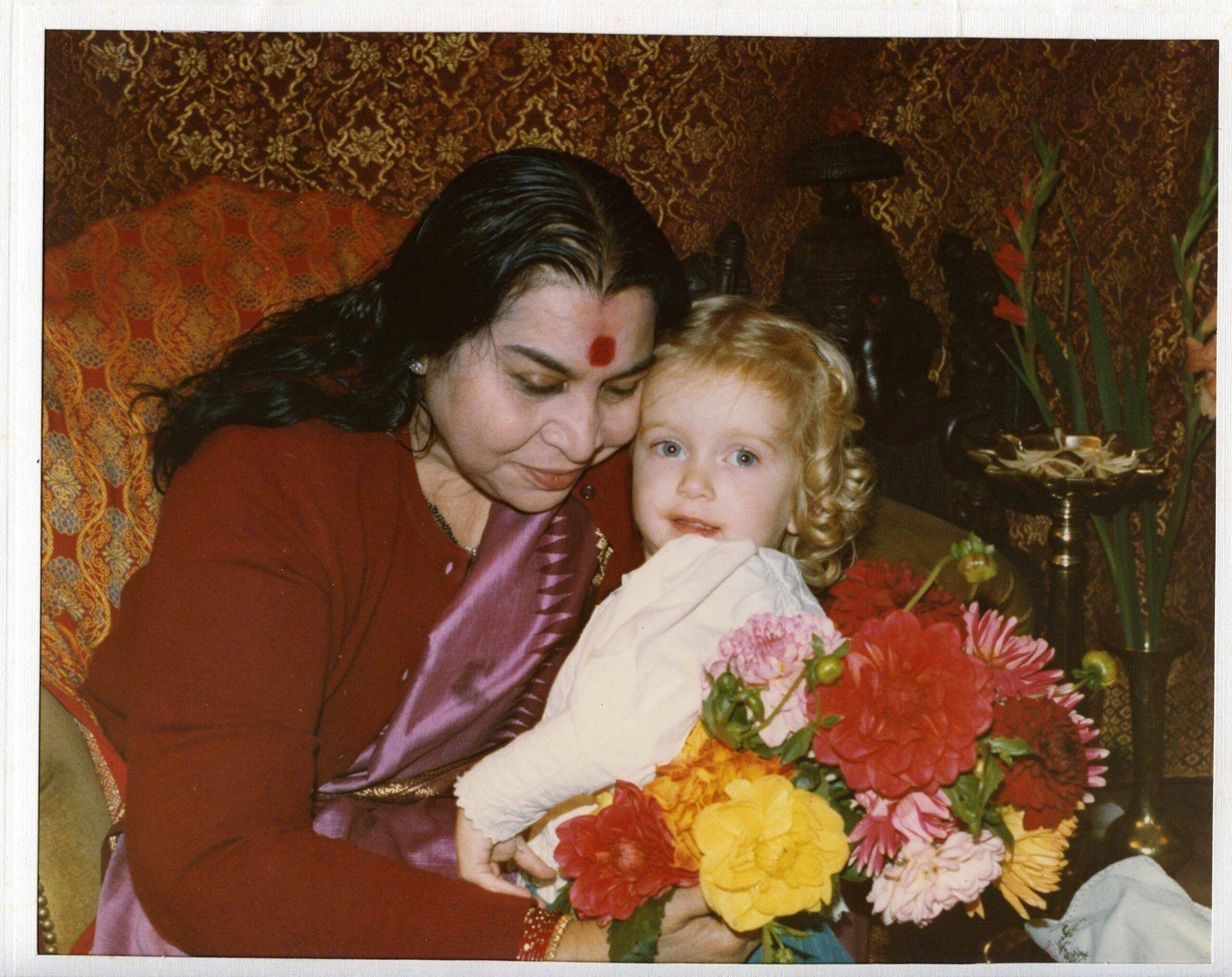 SAHAJA YOGA TREATMENTS MOOLADHARA CHAKRA | DIVINE SAHAJYOG